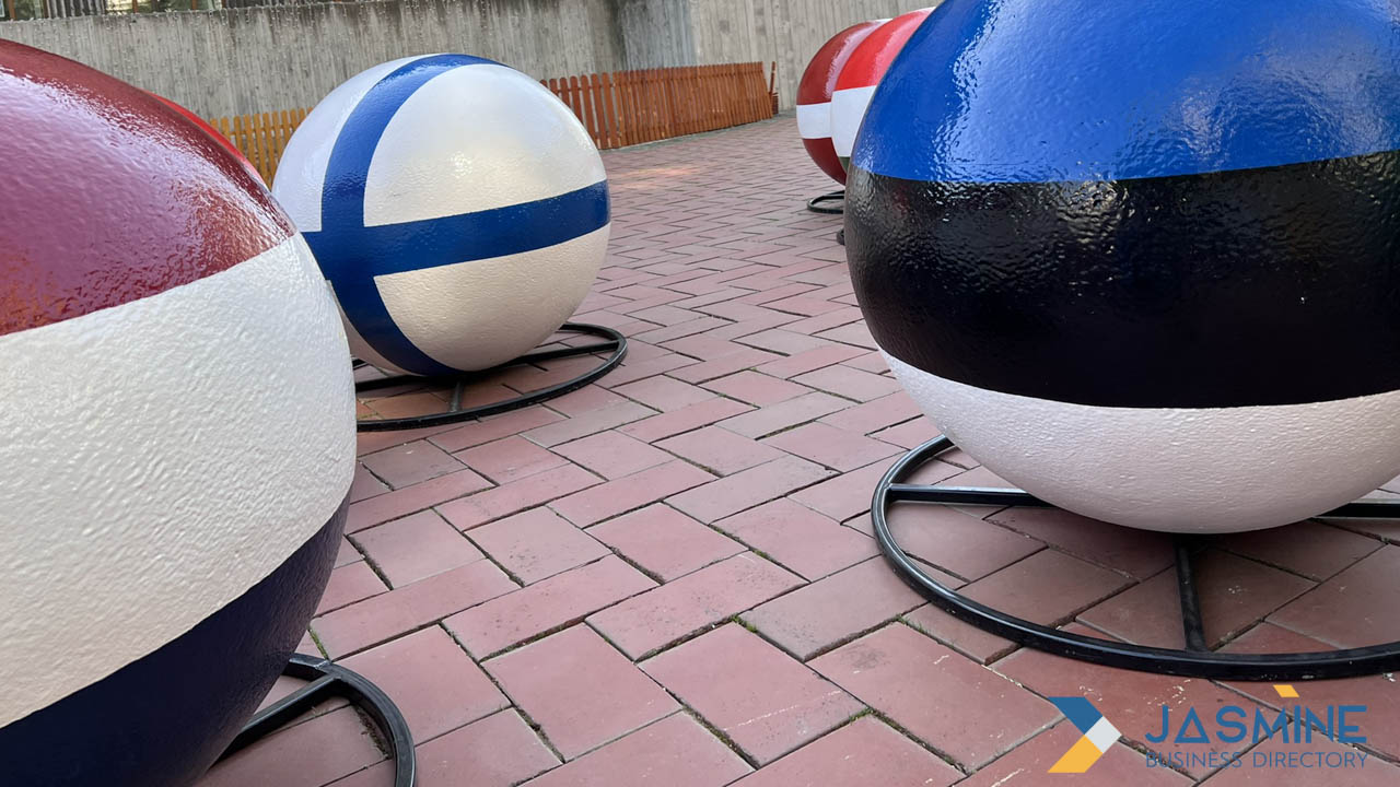 A Step-by-Step Guide to Getting Listed on 10 Major Directories