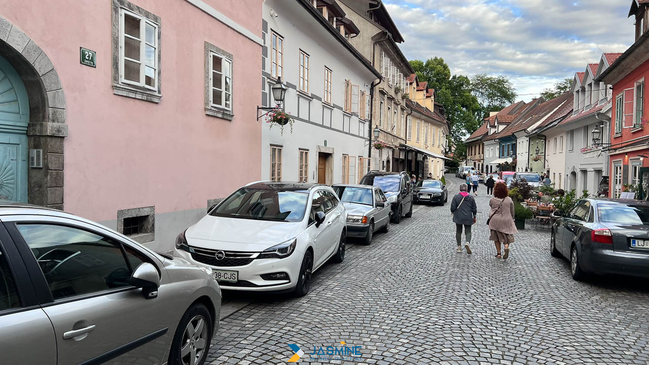 How to Write Marketing Emails That Sell